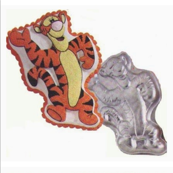 Wilton | Kitchen | Newwilton Disney Tigger Aluminum Cake Pan | Poshmark